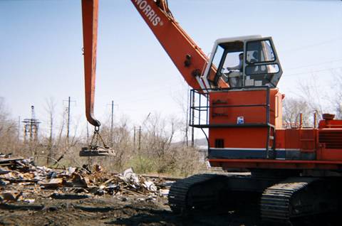 VS Bosco's Equipment Information: 1994/95 Daewoo DH 450 Material Handler