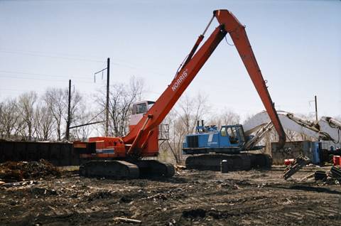 VS Bosco's Equipment Information: 1994/95 Daewoo DH 450 Material Handler
